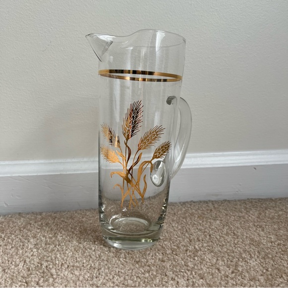 Vintage | Dining | Vintage Mcm Martini Pitcher With Pinched Spout ...